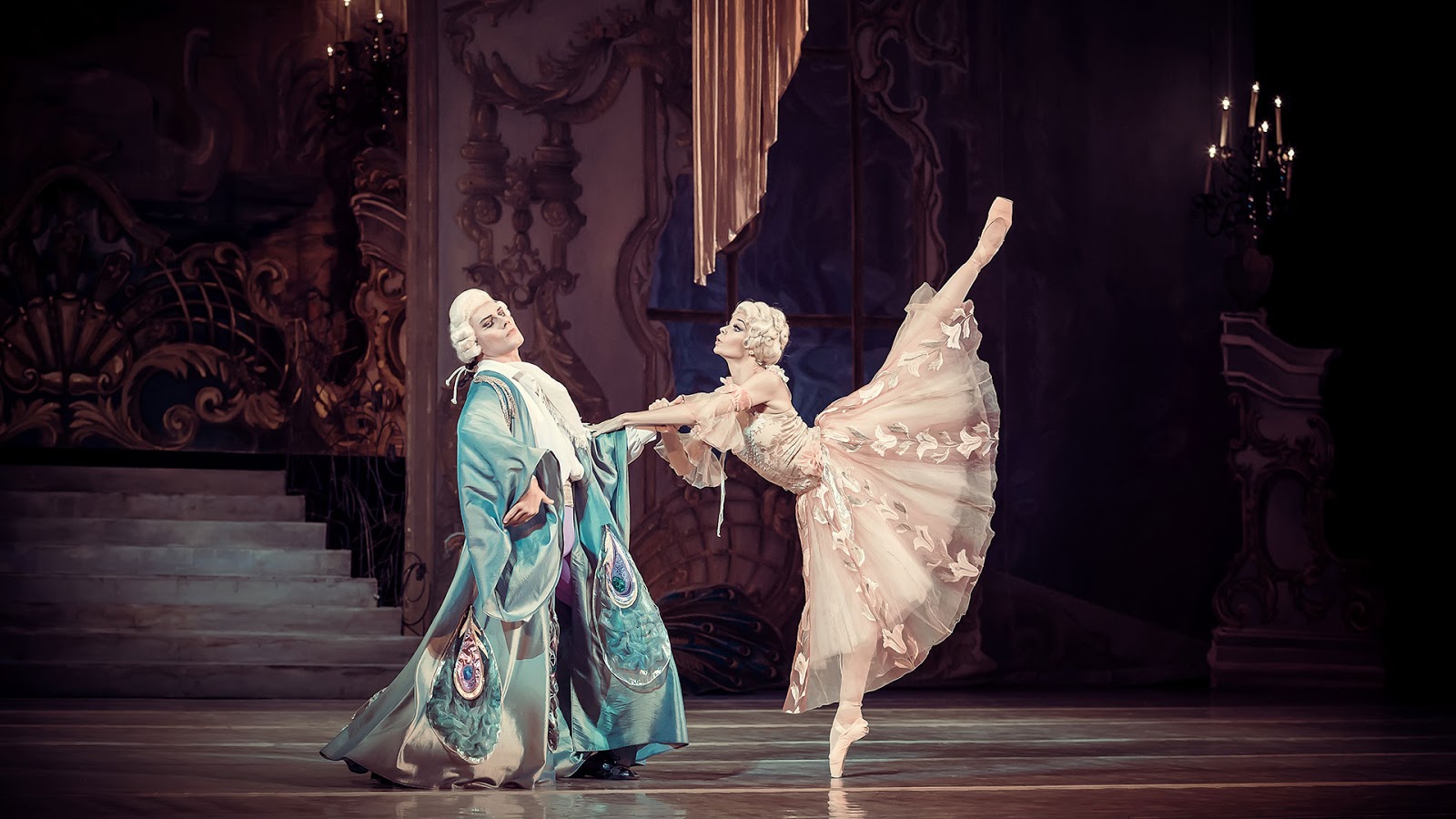 Tours en l'air: Ukrainian National Ballet & Chagall in Montreal now booking