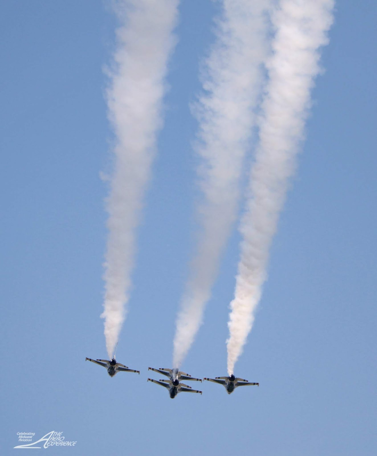 The Aero Experience: EAA AirVenture Oshkosh 2019: Blue Angels ...