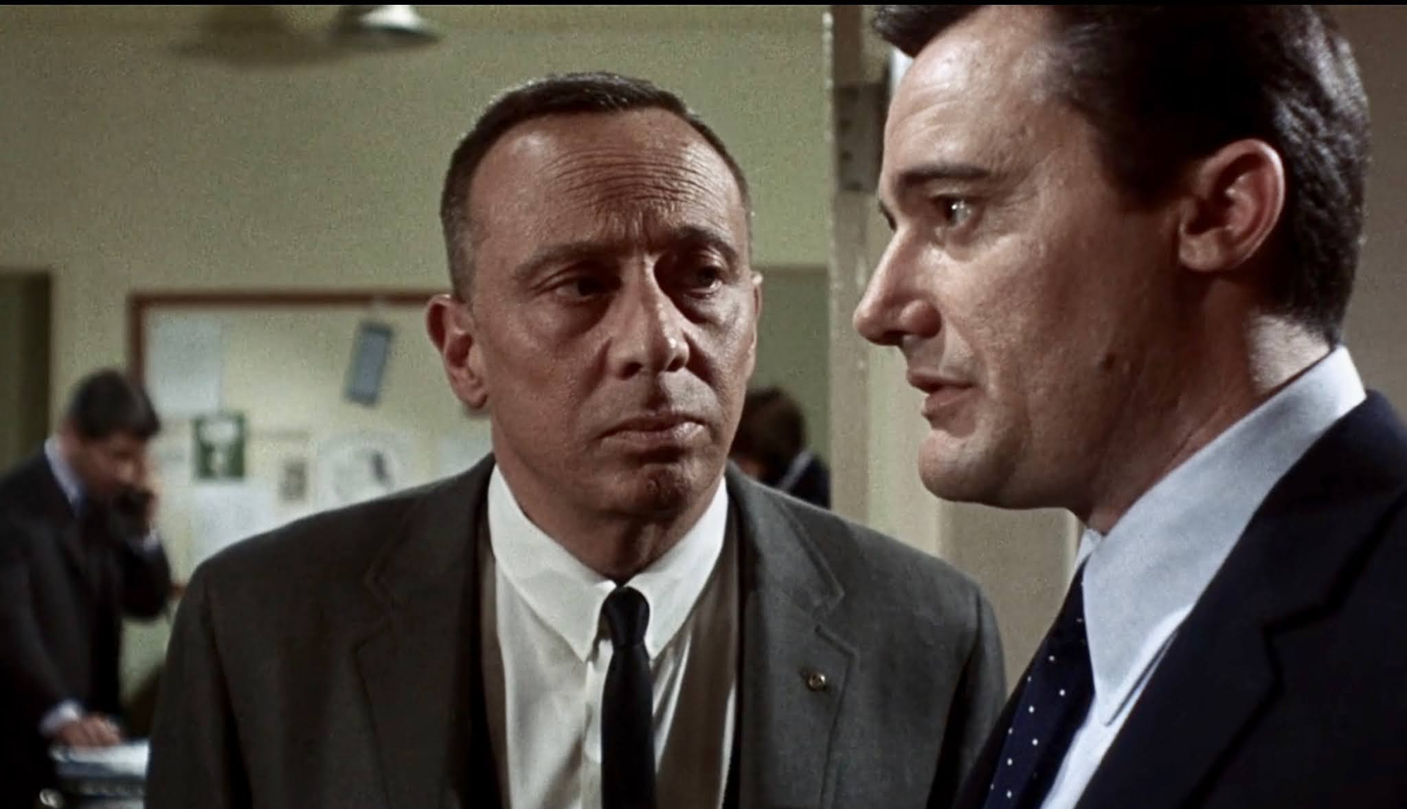 cult film freak: PETER YATES GIVES MORE THAN CHASE IN THE CLASSIC 'BULLITT'