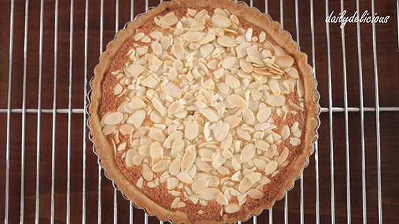 dailydelicious: Almond Tart: Dairy free version