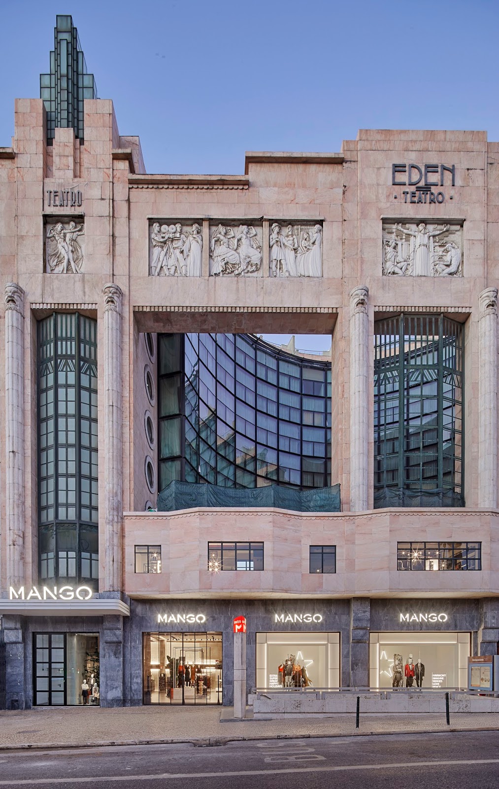 gravata sem regras: OPENING NEW FLAGSHIP STORE MANGO IN LISBON