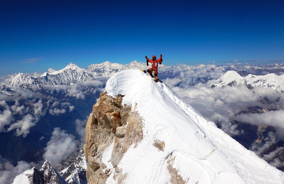 Hiking and Climbing Adventures: Manaslu True Summit Not Reached ...