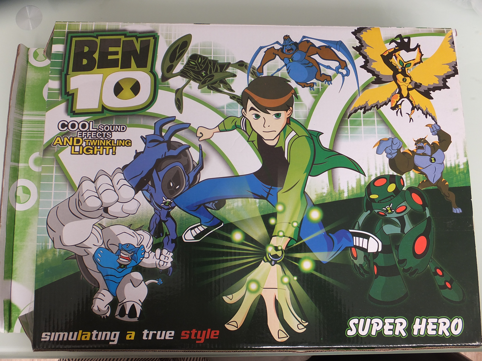 World of Action Figures: Ben 10 Ultimate Alien Bootlegs / Knockoffs ...