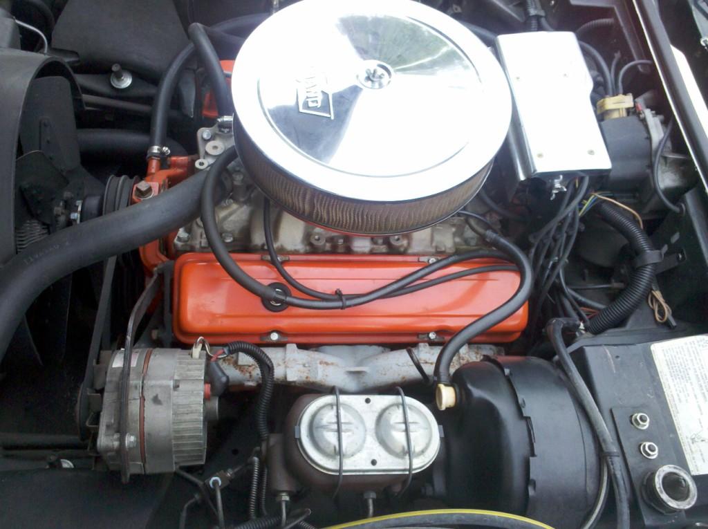 1972 Corvette Coupe: Engine Pictures