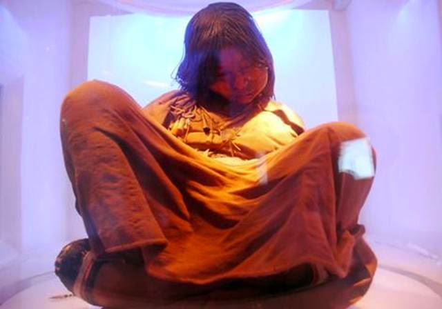Inca Mummy — The Ice Maiden, South America | Connecting Friends