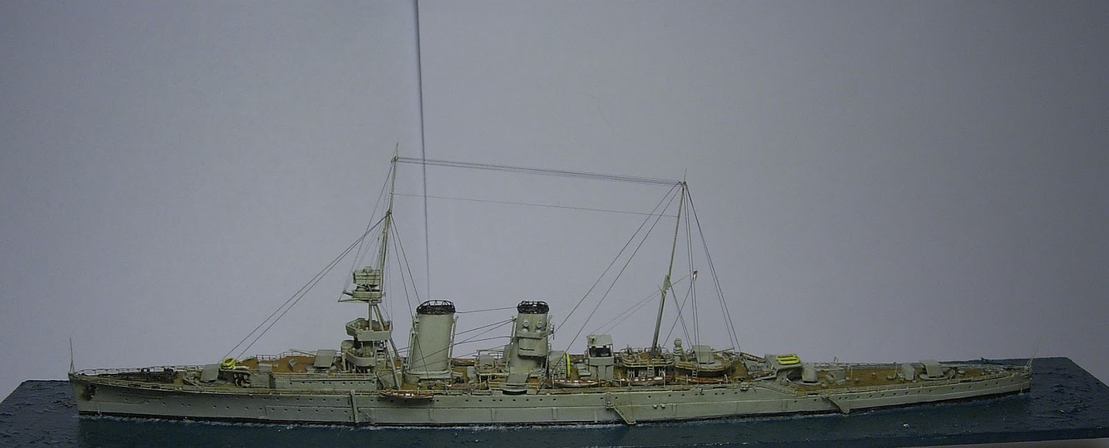 The Mad Hamster's Modelling: HMS Raleigh