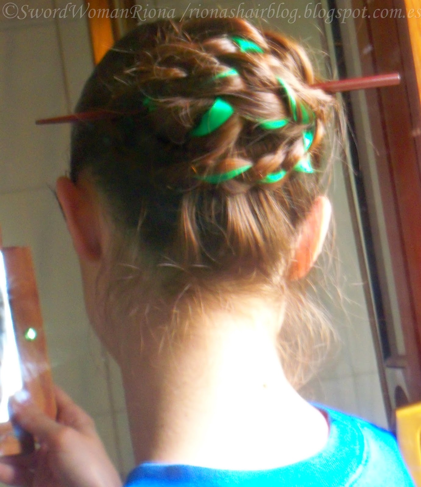 A Sword-woman's Natural Hair blog: Beribboned hair: Updos