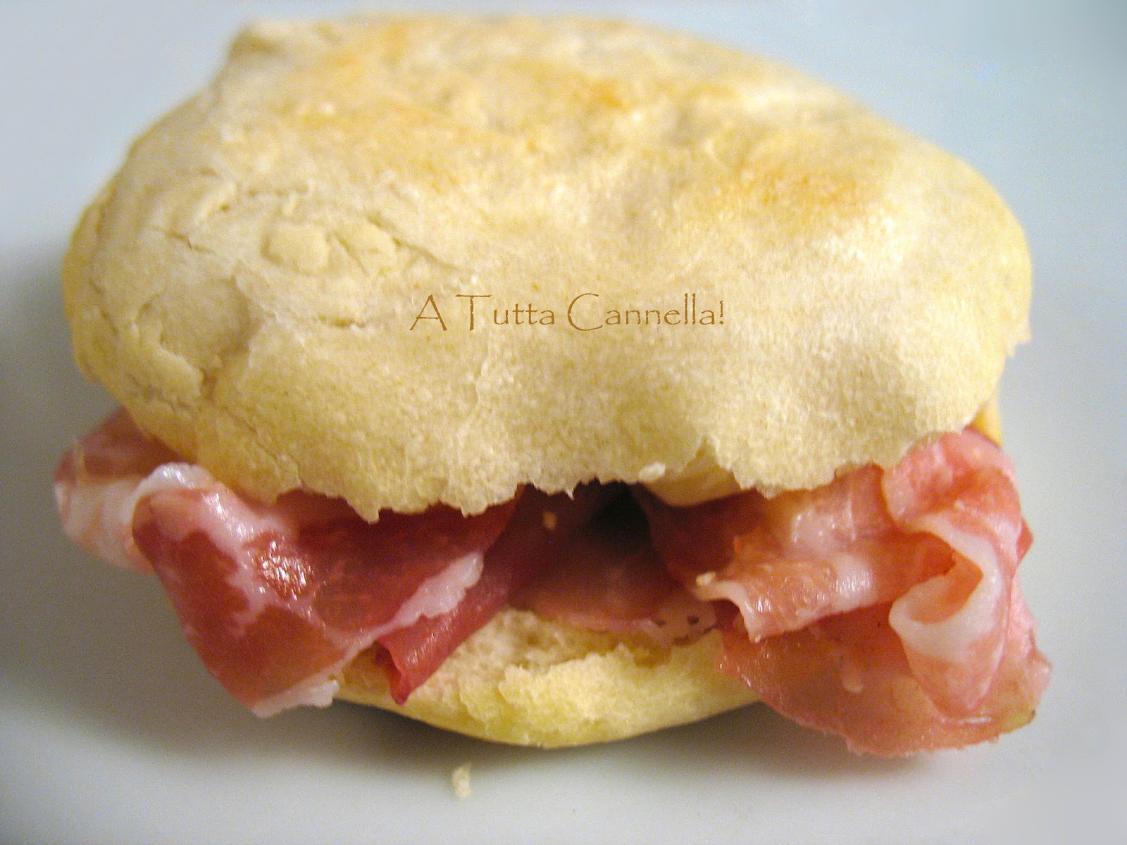 a tutta cannella!: Tigelle