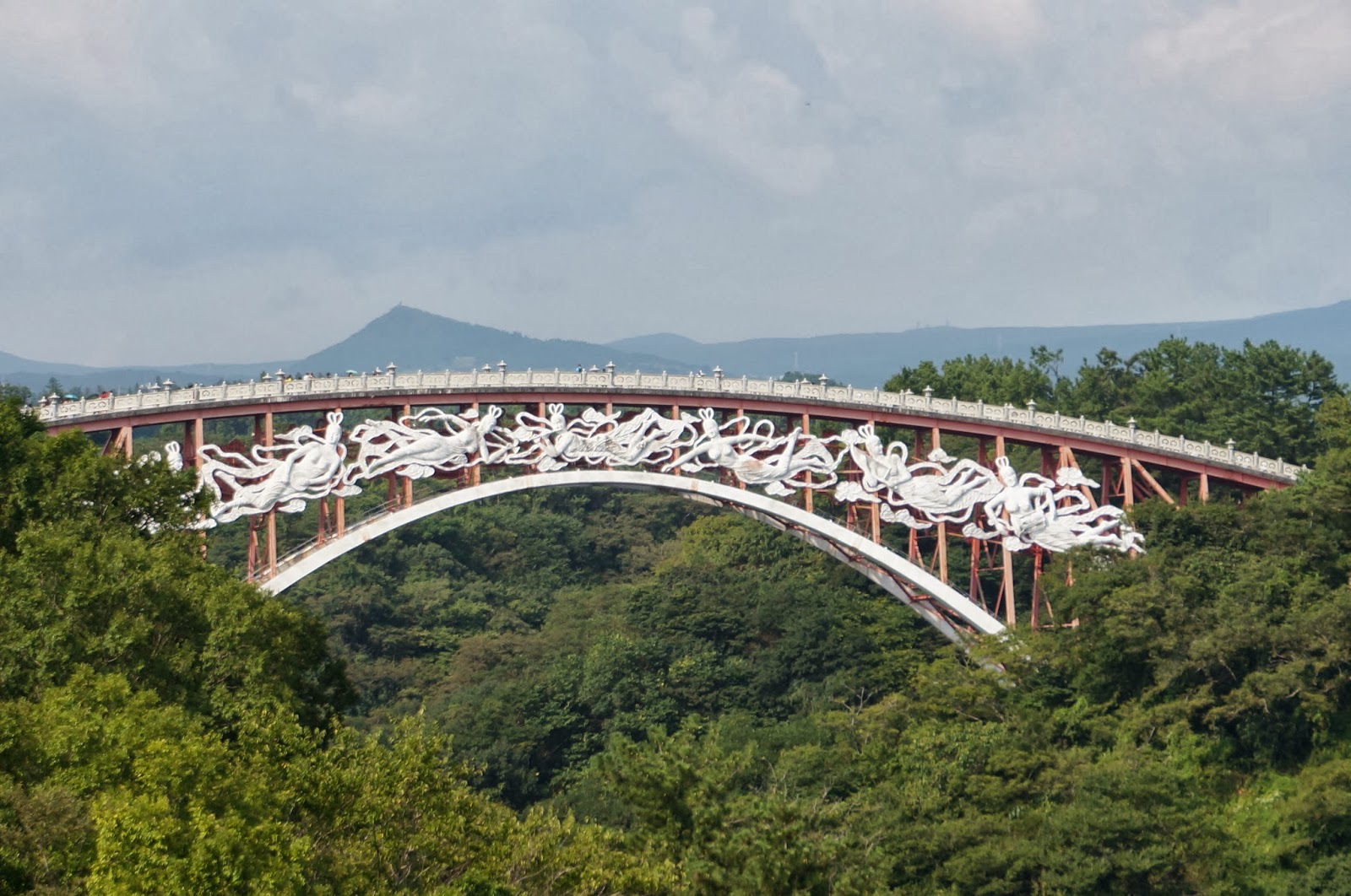 A Road To Everywhere: 10 Things To Do in South Korea