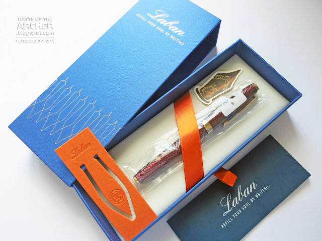 Fountain Pen Review: Laban Gloria Ruby Red | Rants of The Archer