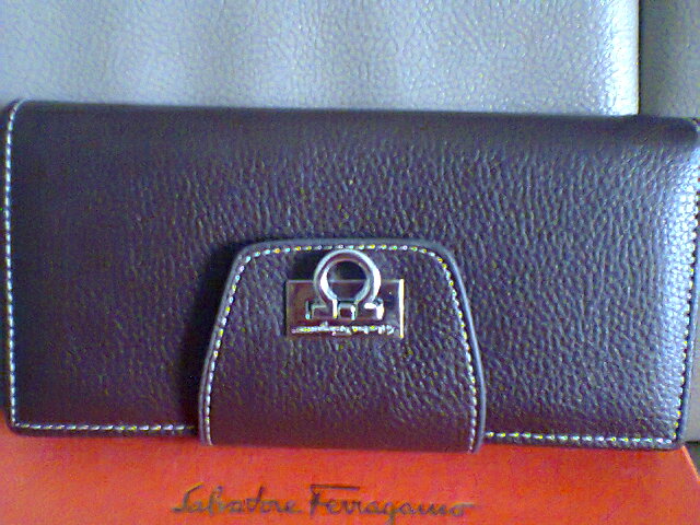 RoZaini Collections: Koleksi Wallet Dan Handbeg Pelbagai Jenama