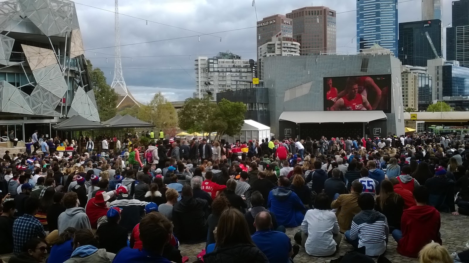 ANYTHING BUT HUMAN: 2016 AFL Grand Final, Federation Square - Crowd shots