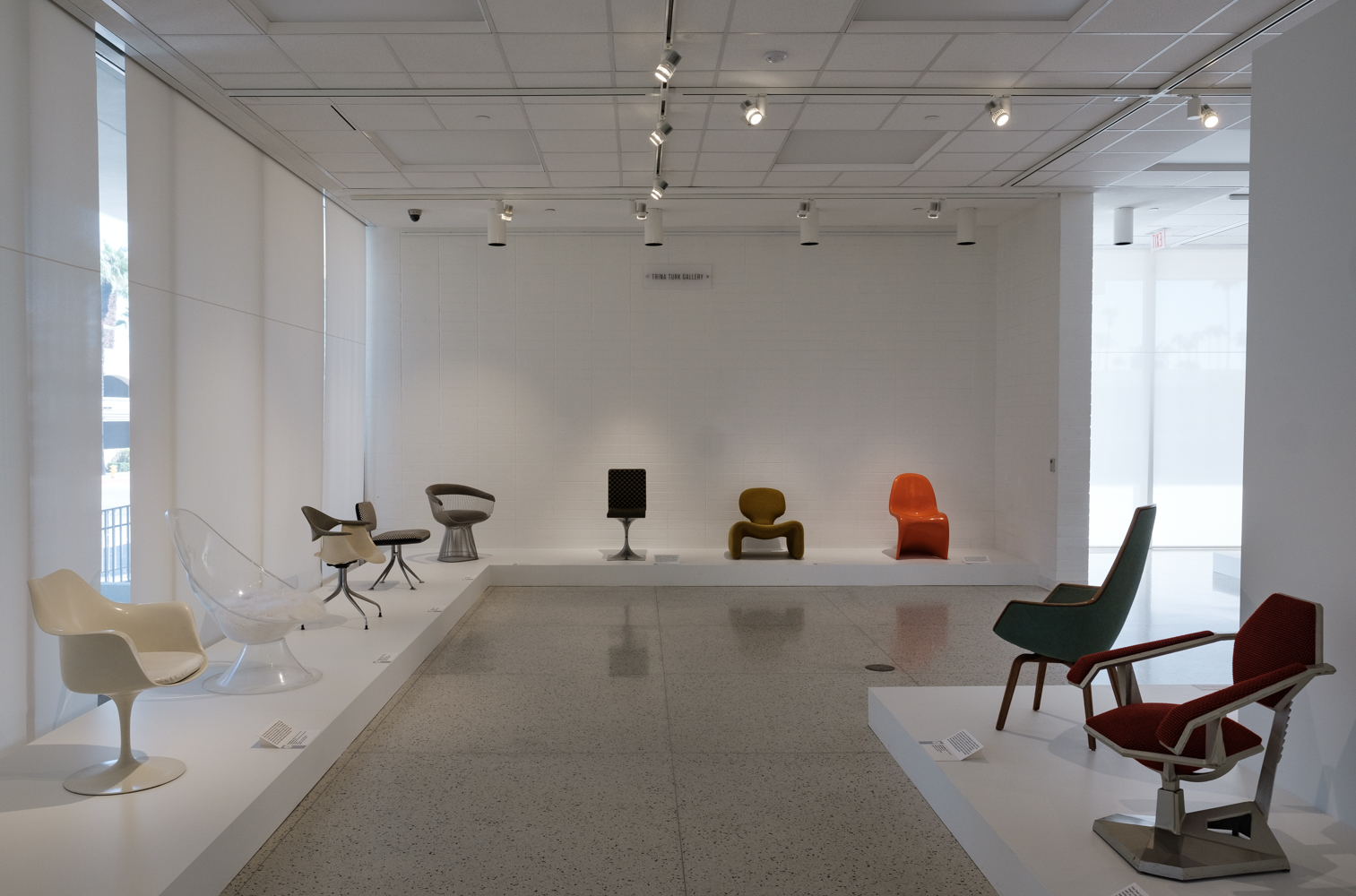 The Modern Chair / Palm Springs Art Museum