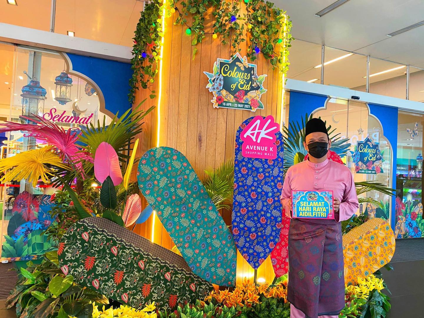 10 Deko Raya Shopping Mall Utama Malaysia 2021, Meriah Bak Ang!