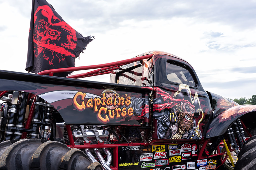 Bubba's Garage: Car Crushing Fun at Monster Jam - Hagerstown Speedway