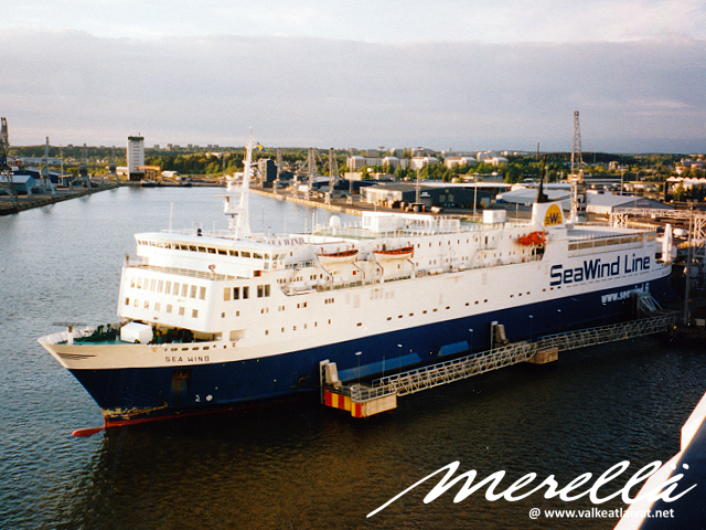 Merellä @ www.valkeatlaivat.net : Siljan Turun laivat / SeaWind Line ...