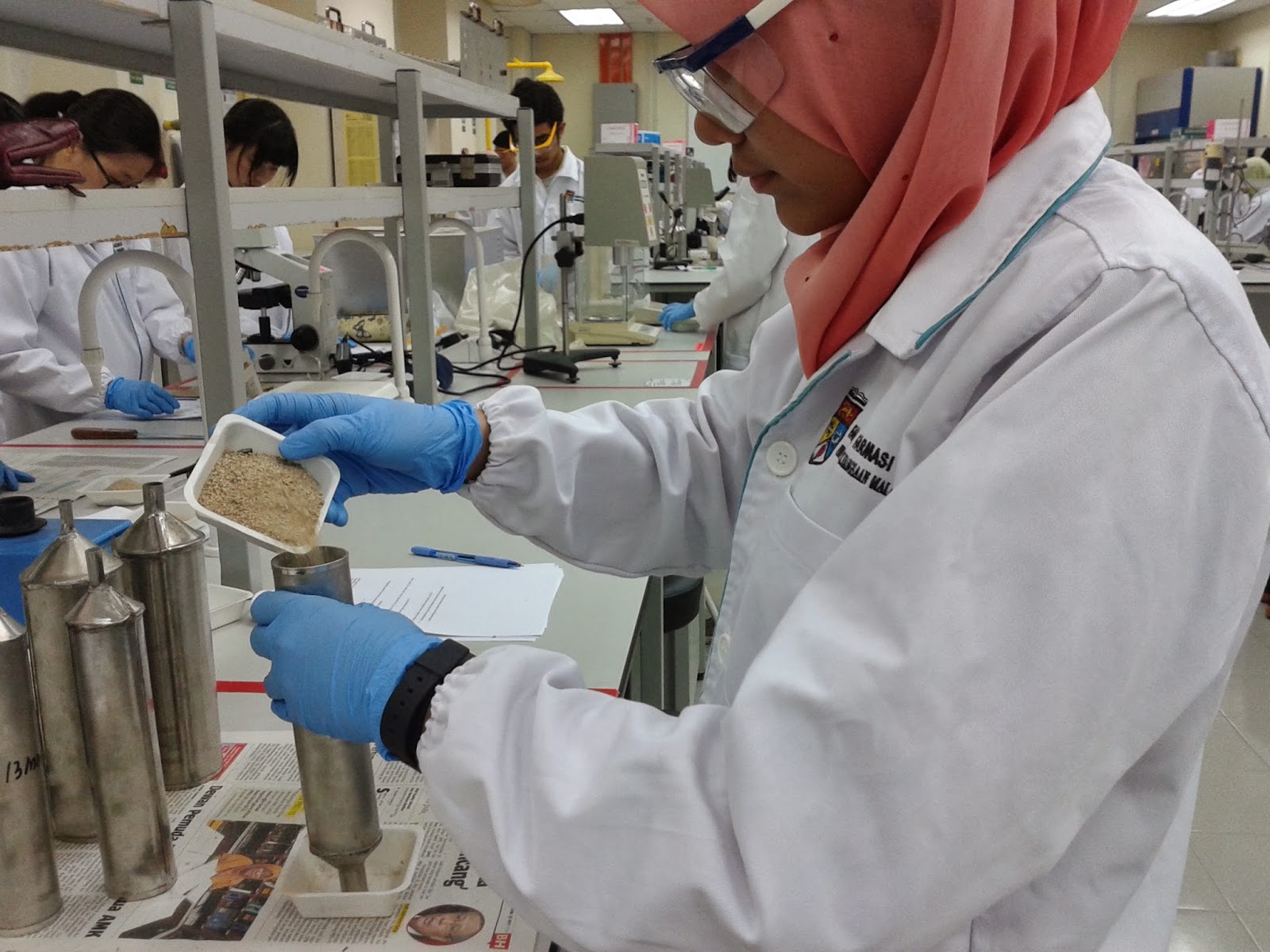 Technology pharmaceutical (NFNF2013): Practical 3 : Powder Flow