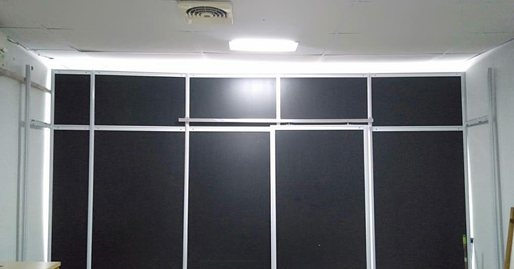 JUAL SEKAT RUANGAN PARTISI HITAM TERMURAH TANGERANG | 081112520819