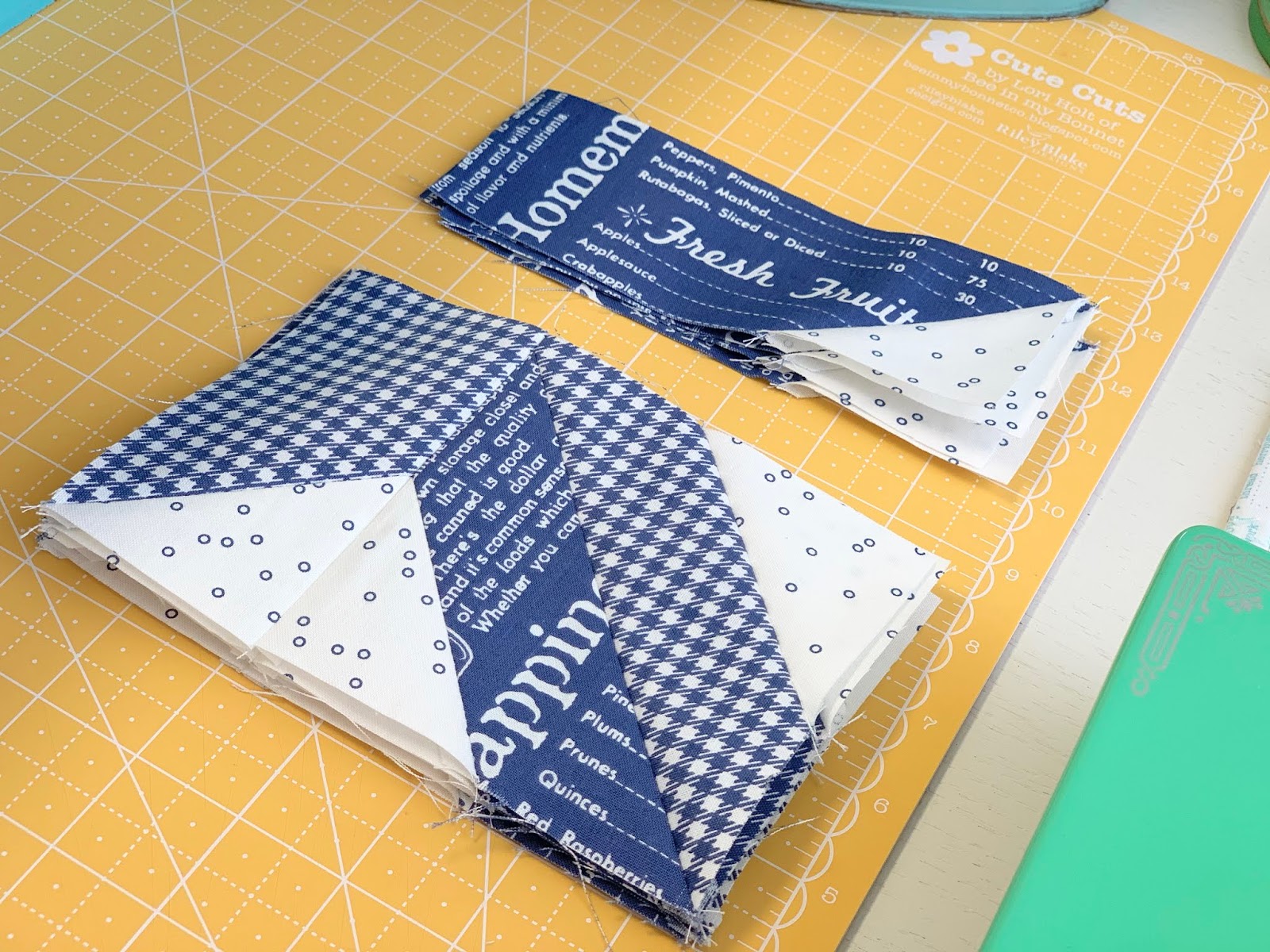 Bee In My Bonnet: Vintage Block Along - Week 35 - Twirl Block!!