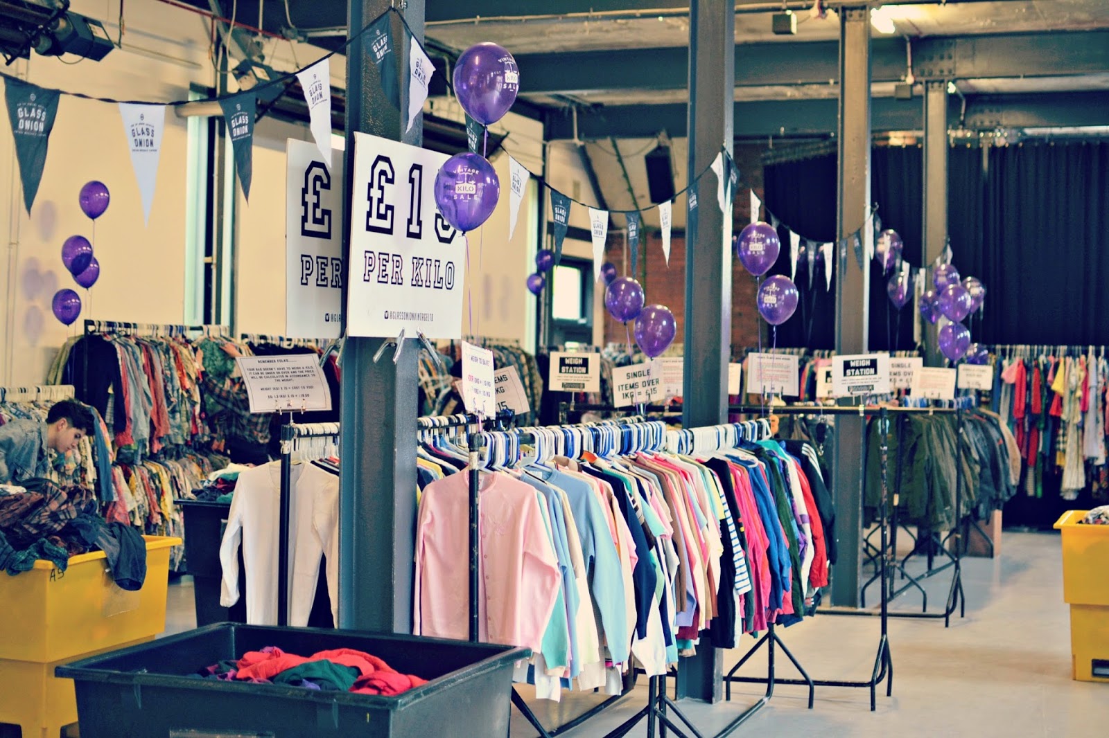 Things to do: The Vintage Kilo Sale | Credit Crunch Chic