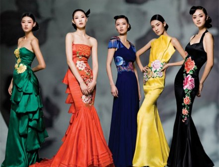 Download Latest Fashion Show Wallpapers And Photographs | Dream House ...