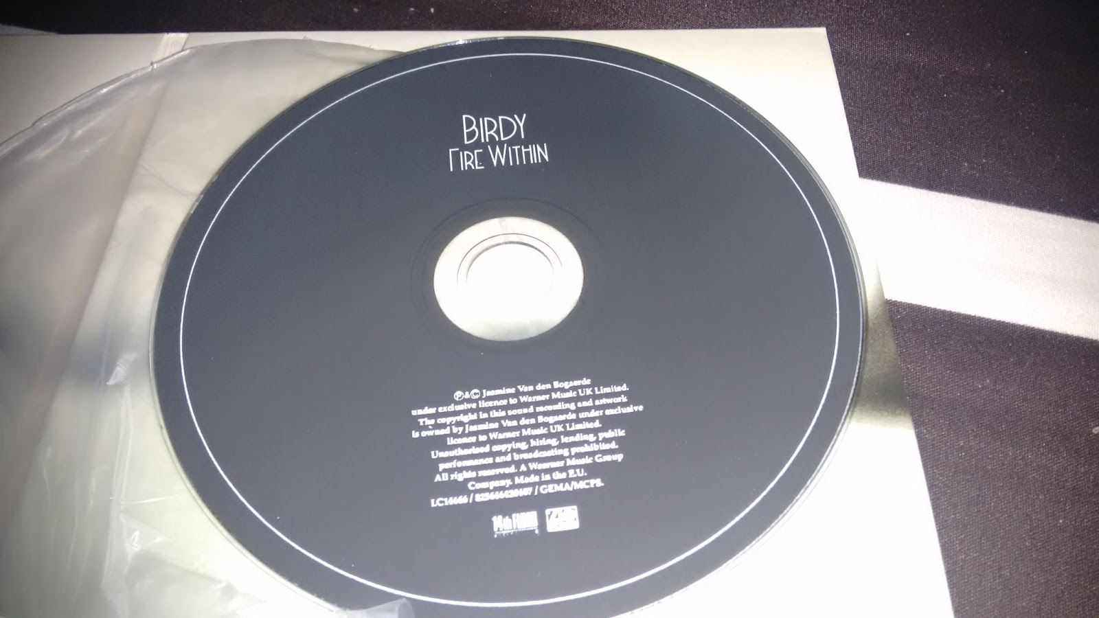 CDs Collection (Coleção de CDs): Birdy - Fire Within Digipack (Europeu ...