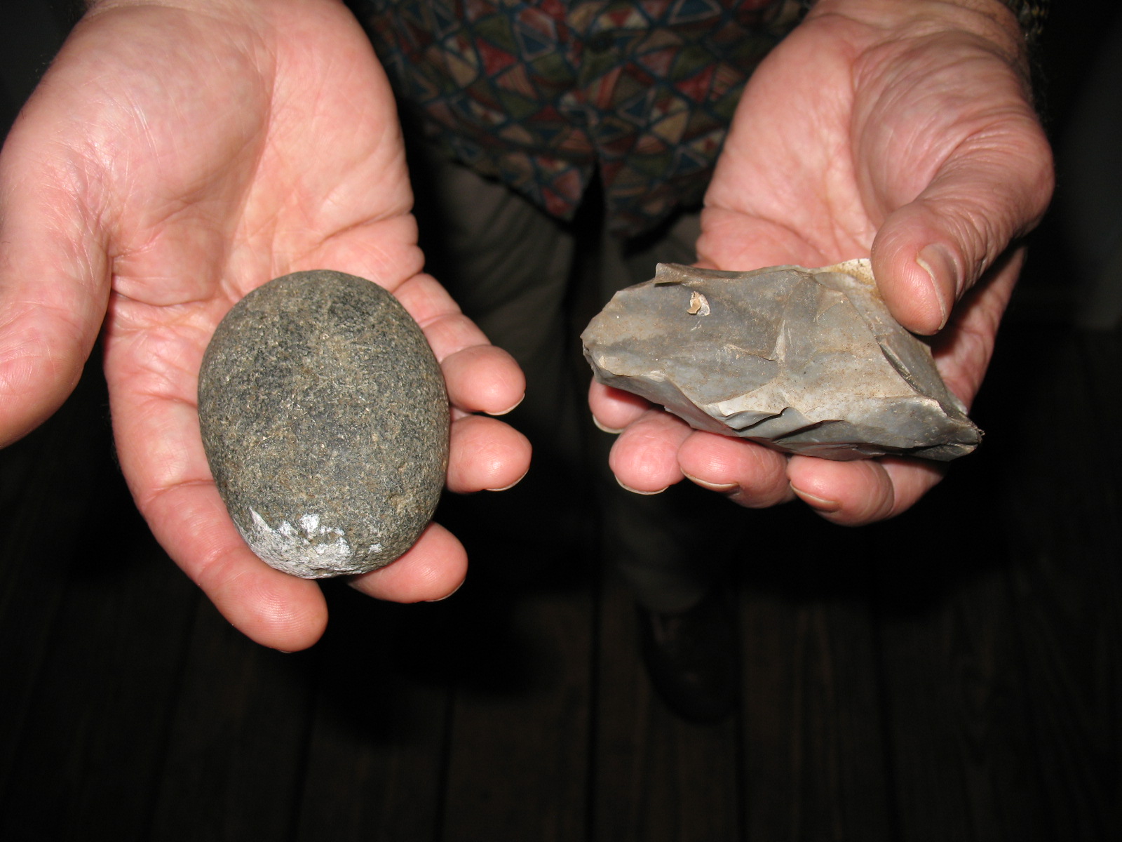 Sensible Survival: How to Make a Primitive Stone Flake Knife