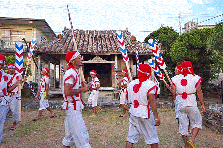 Ryukyu Life: A Dozen Brightly Colored GIF Animations from Itoman City
