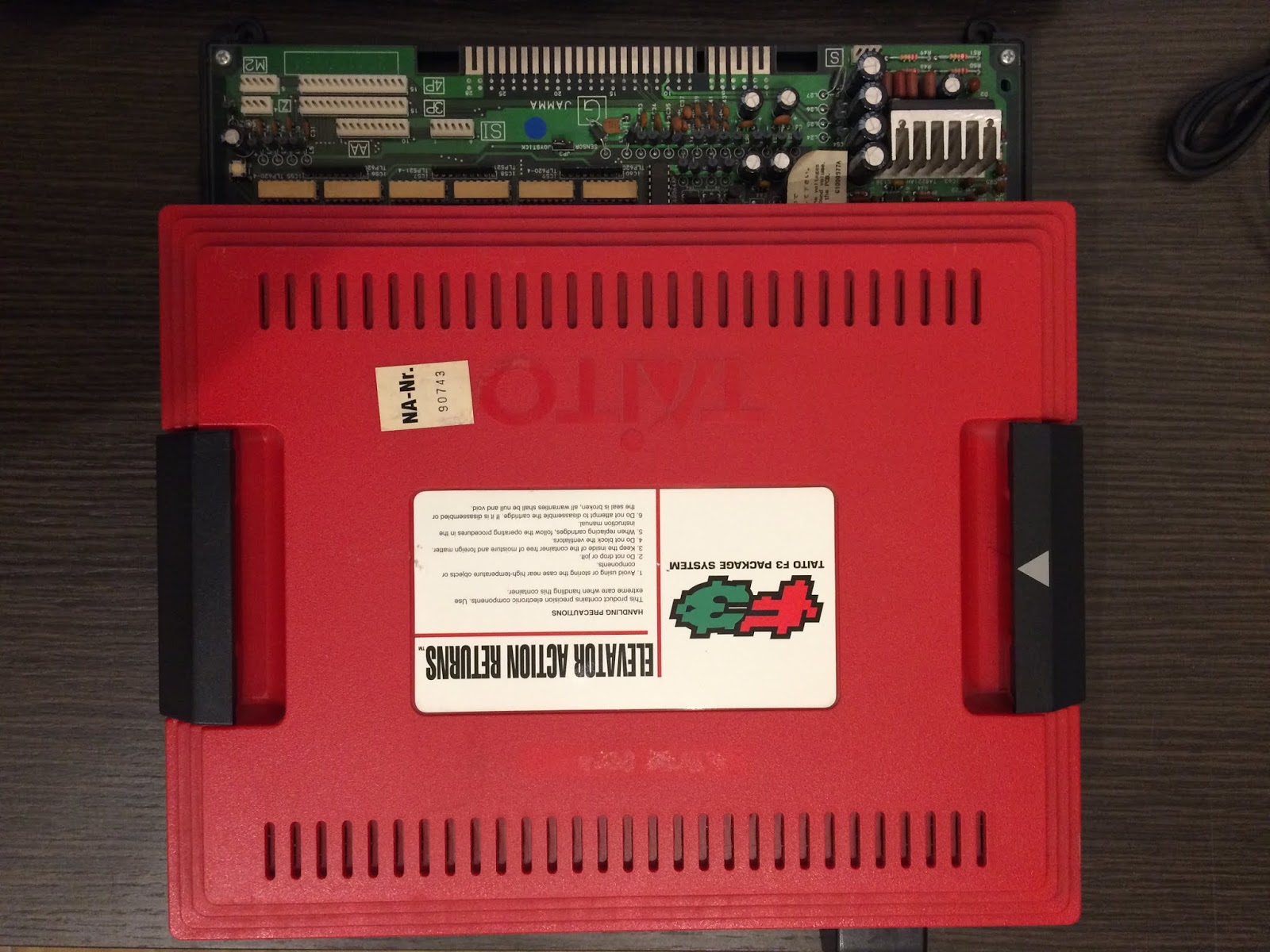 Arcade PCB Fever: Elevator Action Returns by Taito Arcade PCB Fever: Elevator Action Returns by Taito