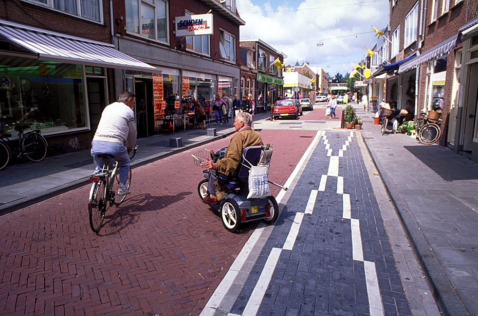 Realidades Urbanas: A utilização de woonerfs no urbanismo