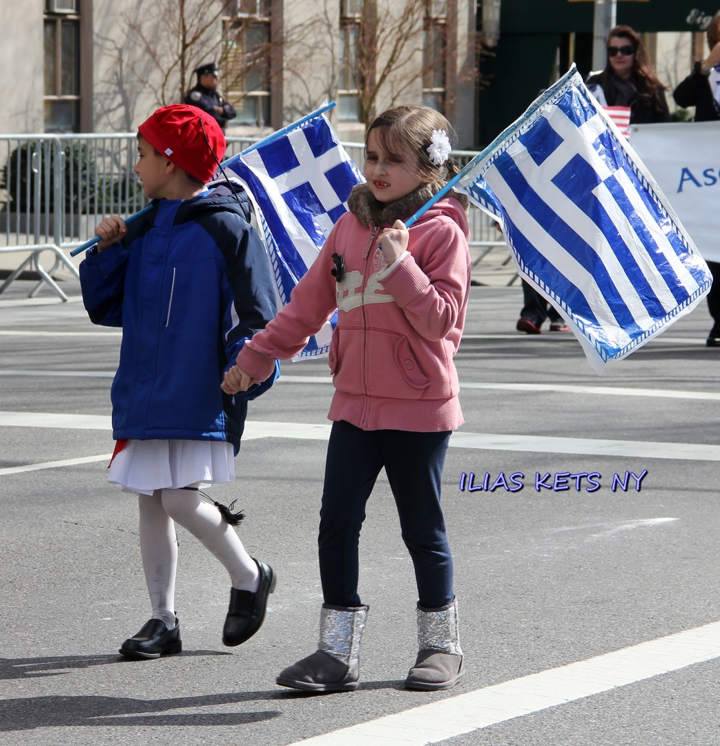 Η ΜΕΓΑΛΕΙΩΔΗΣ ΠΑΡΕΛΑΣΗ ΤΩΝ ΕΛΛΗΝΩΝ ΣΤΗ ΝΕΑ ΥΟΡΚΗ 2013. ΑΠΙΘΑΝΟ ...