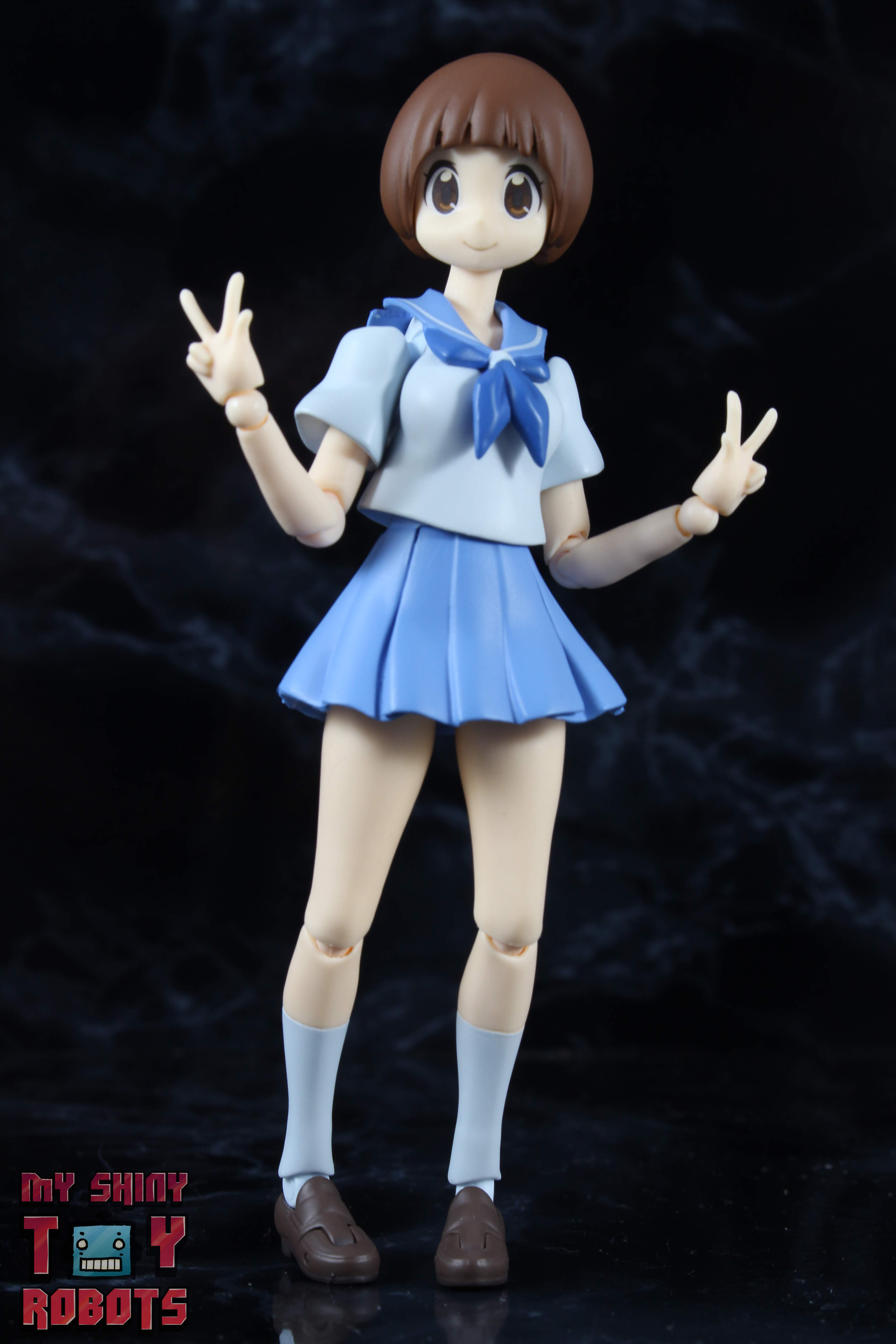 My Shiny Toy Robots: Toybox REVIEW: Figma Mako Mankanshoku
