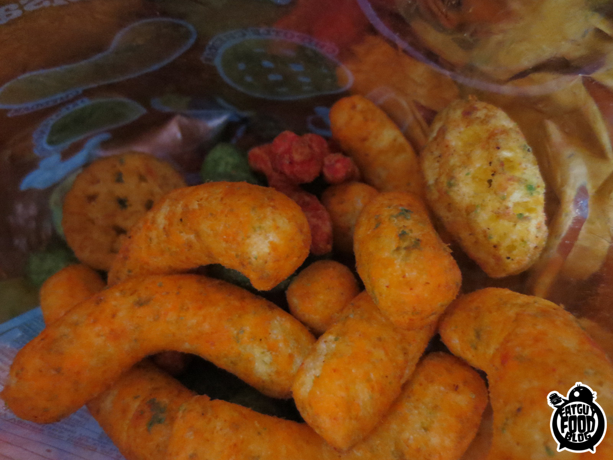 FATGUYFOODBLOG: Cheetos Mix-Ups: Xtra Cheezy Mix and Cheezy Salsa Mix