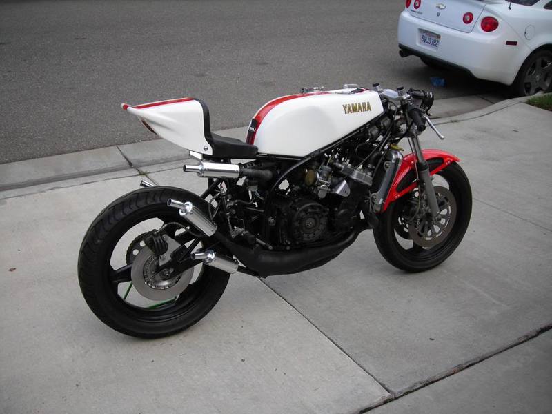 two stroke of the day: yamaha TZ750