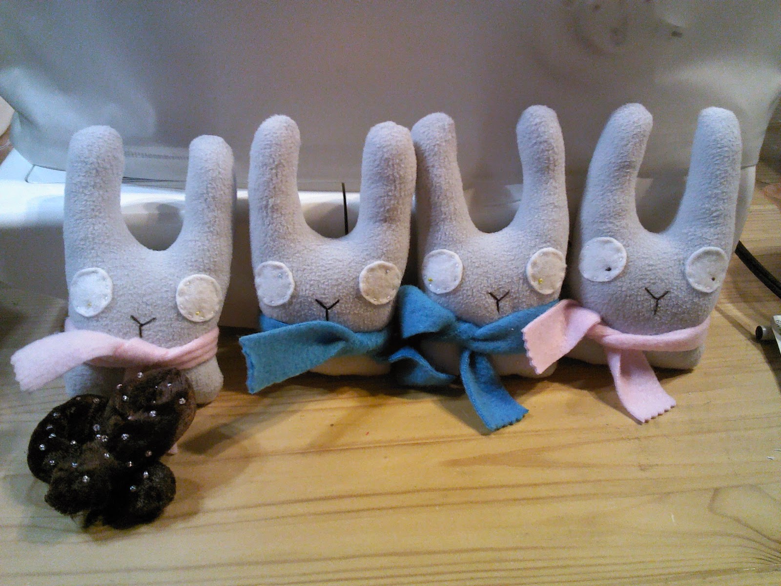 Just Something I Made: For Swaps (and Fluff Project): Bunnies and Pretzels.
