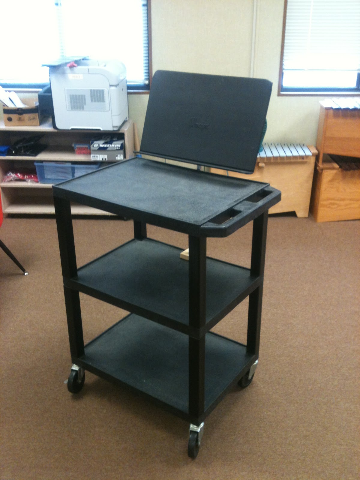 The Mobile Music Mansion: Hot Rod Music Cart