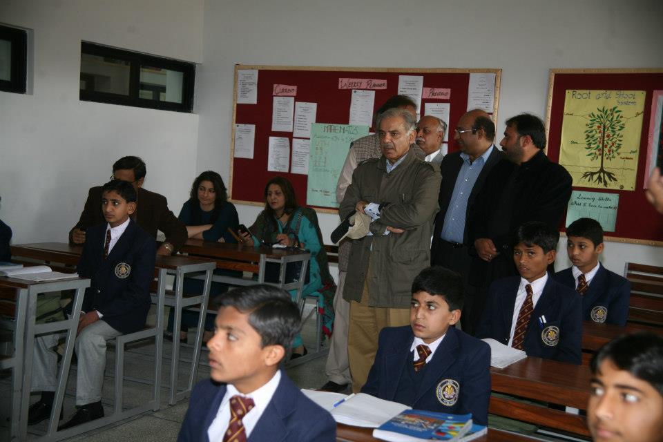 PMLN Achievements: CM Inaugurates Daanish School for Boys & Girls at Jampur