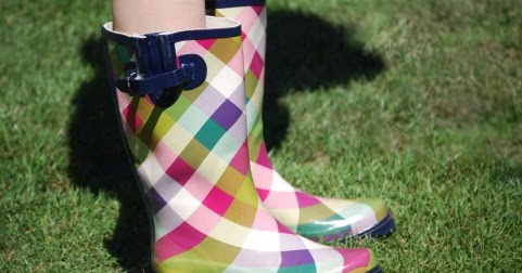 世界の英語方言・スラング大辞典: welly, wellies の意味・解説・用法・例文 【イギリス英語】