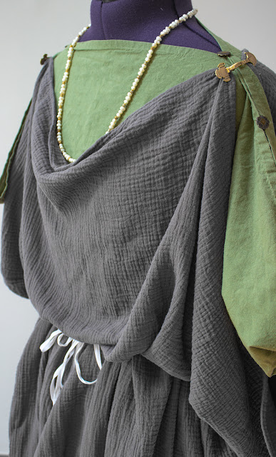 Ancient Roman stola and veil in cotton gauze
