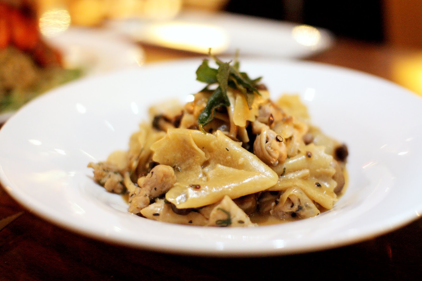 Cresta (formerly Pastizza) - Food Junkie Chronicles