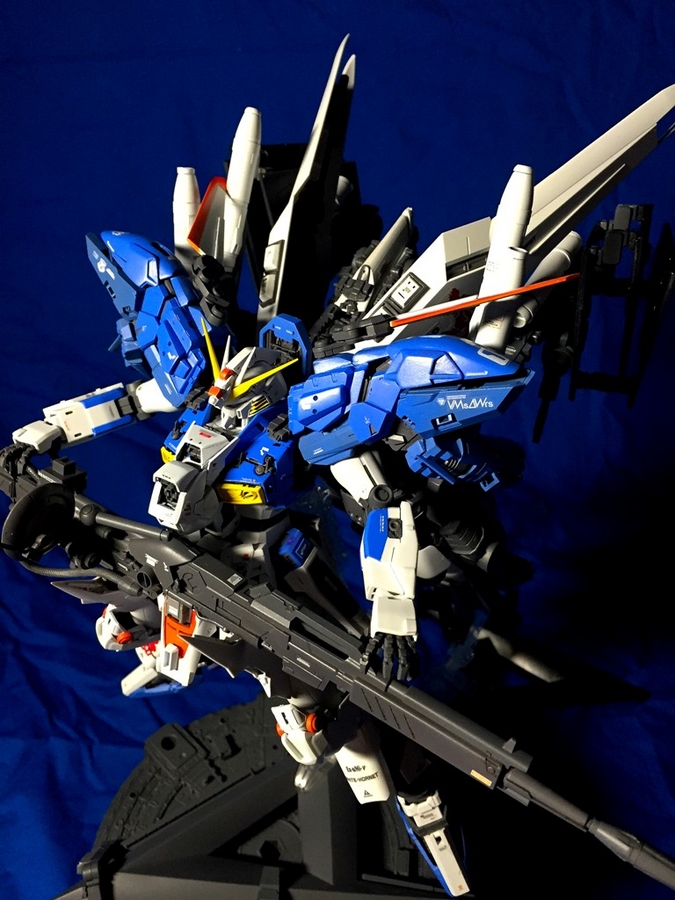 Custom Build: MG 1/100 Ex-S / Hi-ν Gundam WHITE · HORNET