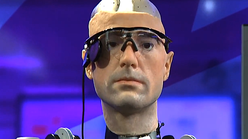 WORLD'S FIRST COMPLETE "BIONIC MAN" ~ katlzt