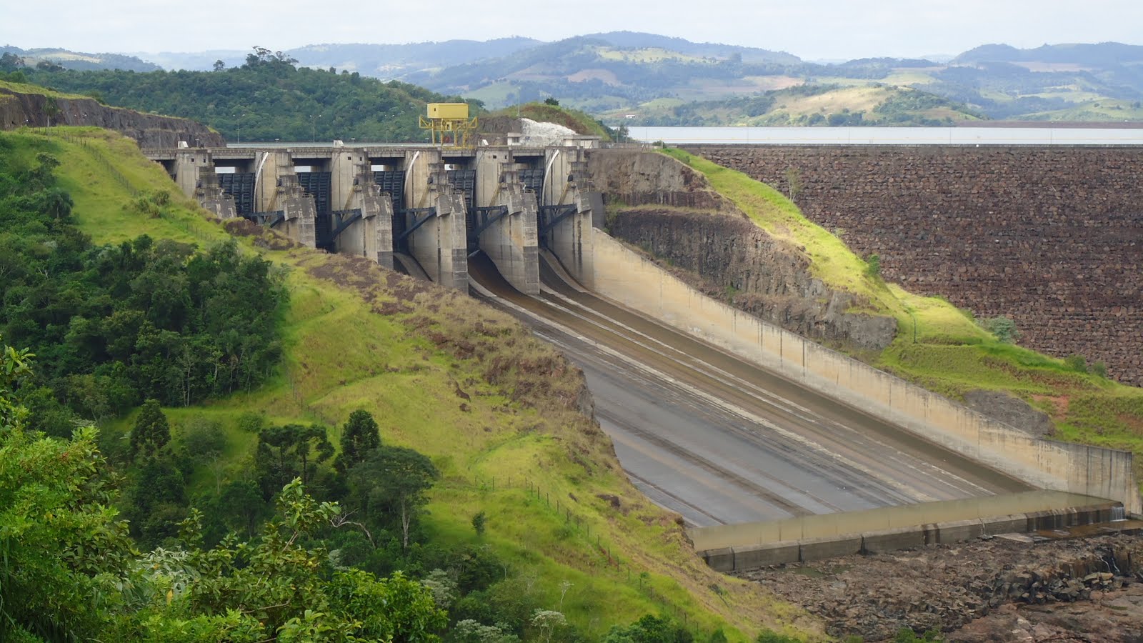 traveling forever: Itá: uma nova cidade; uma antiga beleza.