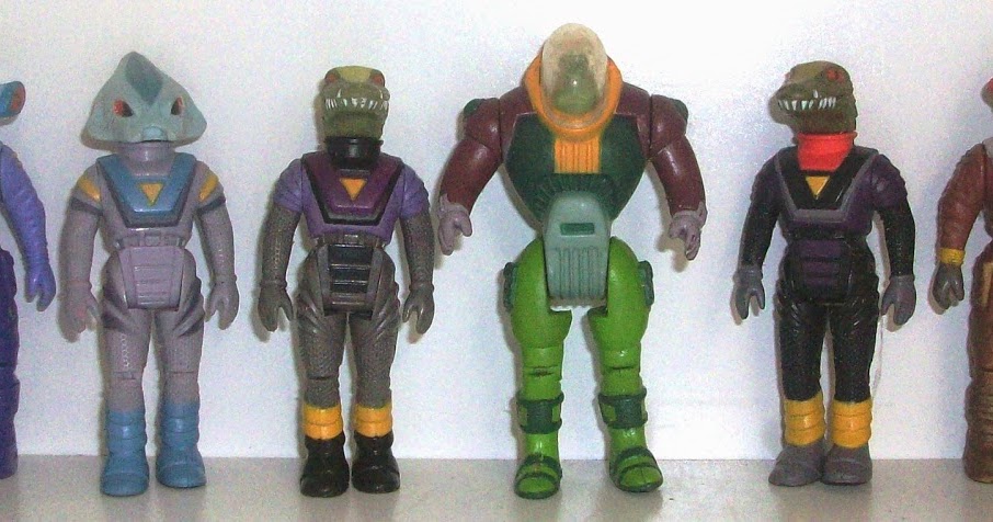 Random Toy Reviews: 3" Dino-Riders Awesomeness