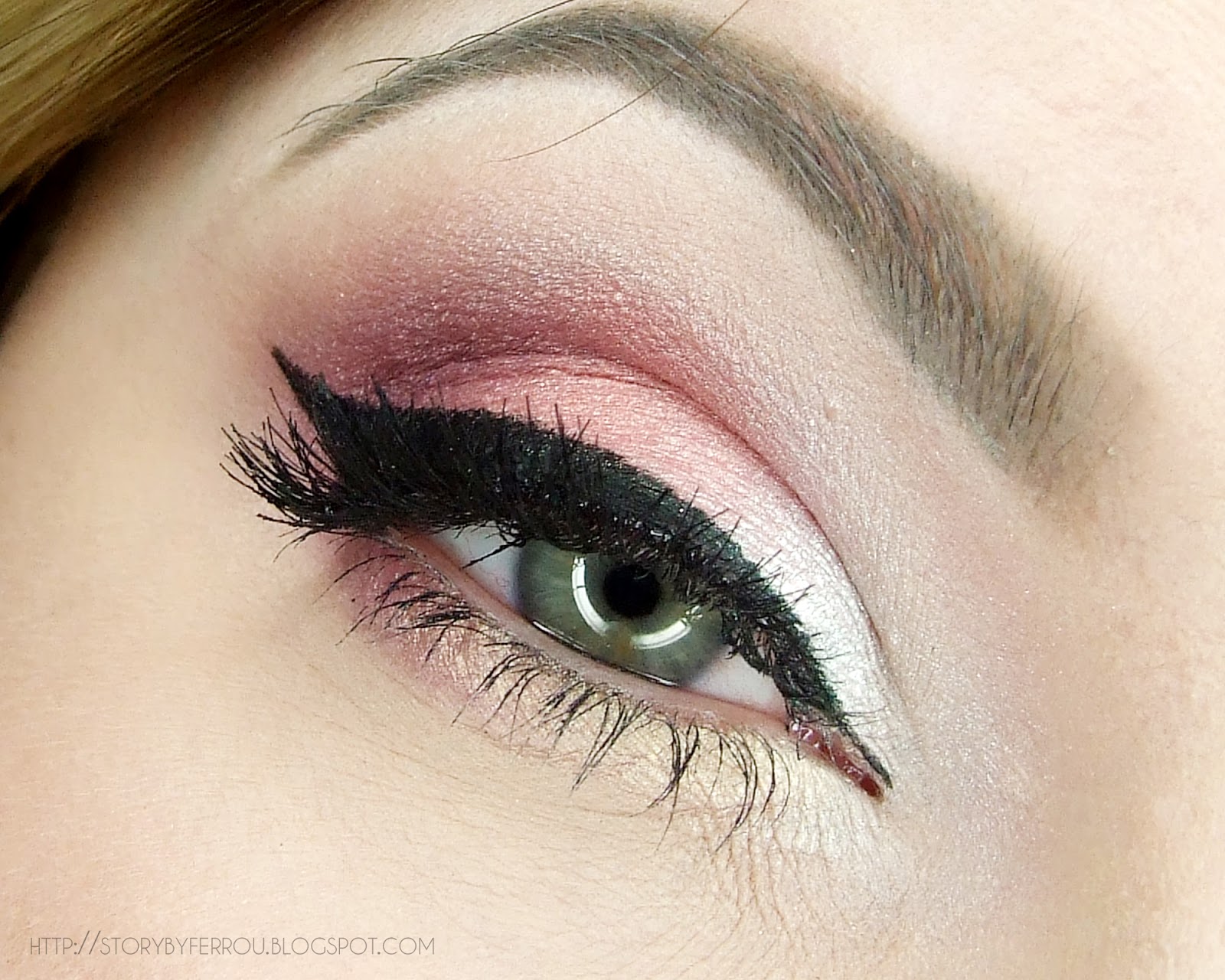 Ferrou Makeup Blog: makijaż, kosmetyki: MAKIJAŻ: Oszałamiająca brzoskwinia Ferrou Makeup Blog: makijaż, kosmetyki: MAKIJAŻ: Oszałamiająca brzoskwinia
