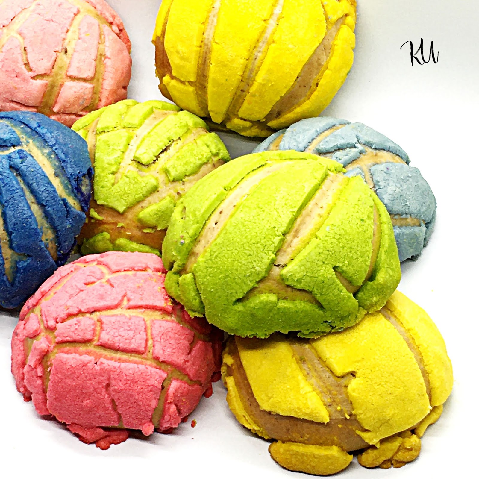 bugbites...: Conchas...Coffee and Community!