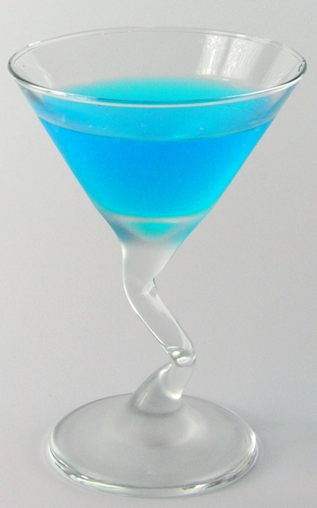 iceindrinks: Blue Moon Martini