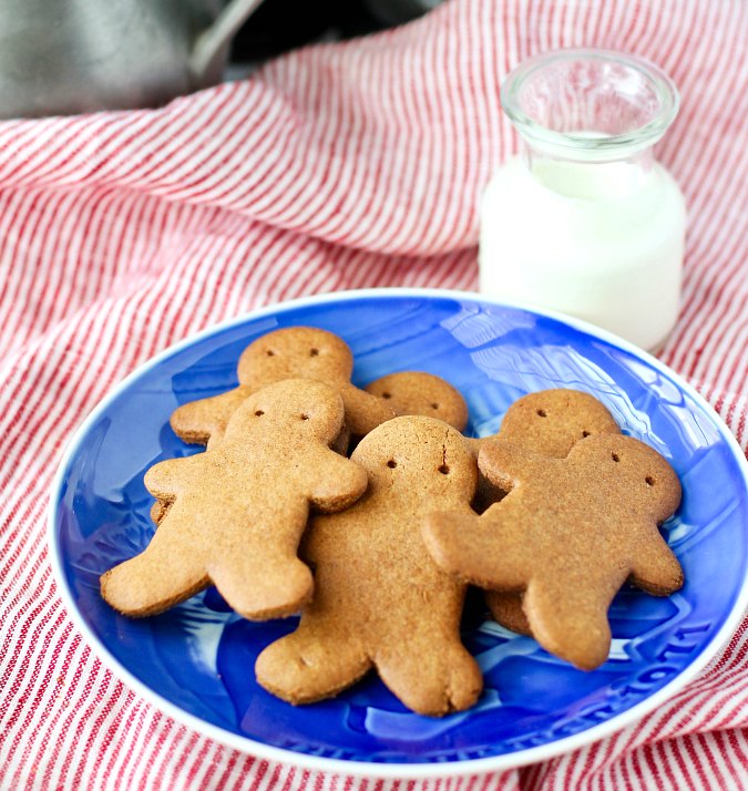 Pogens Ginger Snaps (Copycat) | Karen's Kitchen Stories