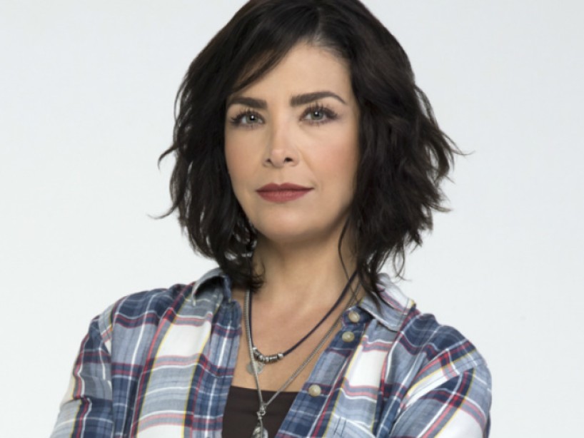 TV BUMERAN: LISSET Y SU SONRISA EN MEXICOVISION TV