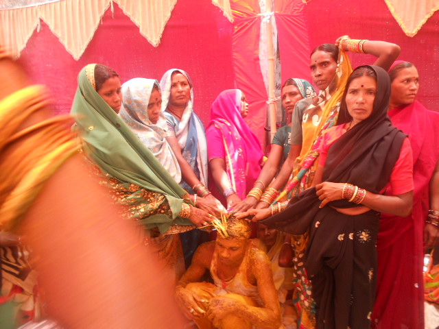 GONDMAHASABHA: GOND SAMAJ ME SAMUHIK SAMAJIK VIVAH